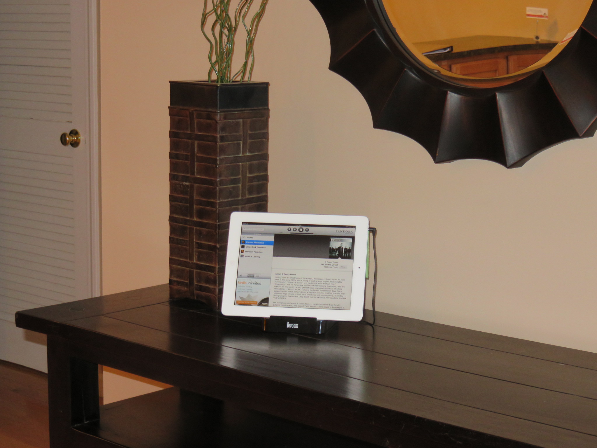 Top 5 Ways to Use Your Tablet | Future Expat